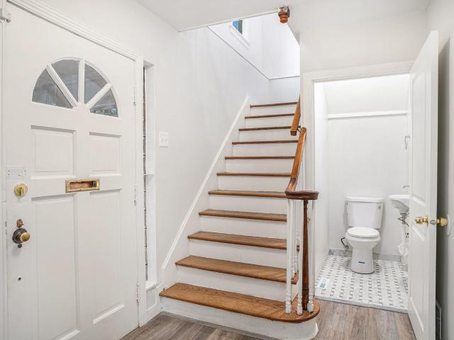 138 N Howard Court
