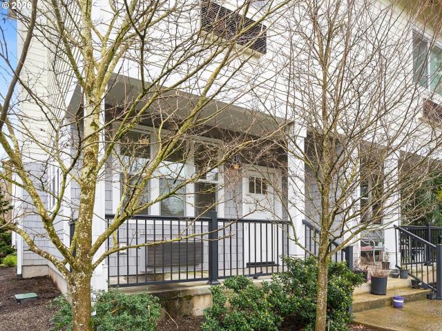 138 NE 109TH AVE