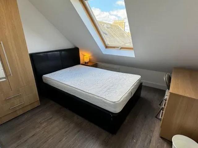 138 Nicolson Street, City of Edinburgh, EH8 9EJ, United Kingdom | Room for rent #99858226 | Rentberry