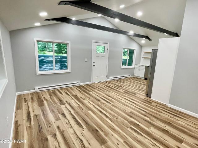 138 S Nichecronk Road