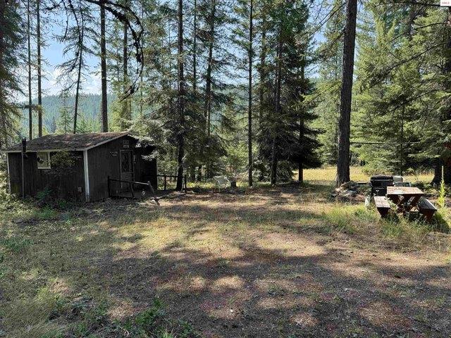 138 Solomon Lake Rd, Moyie Springs, ID 83845