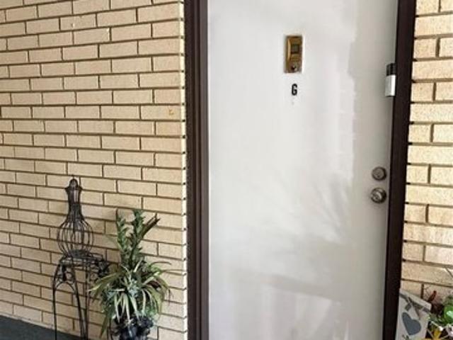 138 Shadalane Walk Apt G, Ballwin, MO 63011