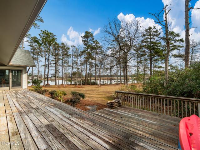 138 Shoreline Ct, Oriental, NC 28571 | MLS #100545