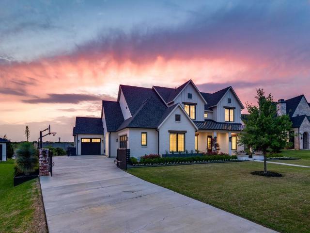 138 Stafford Dr, Heath, TX 75032 | MLS #21244