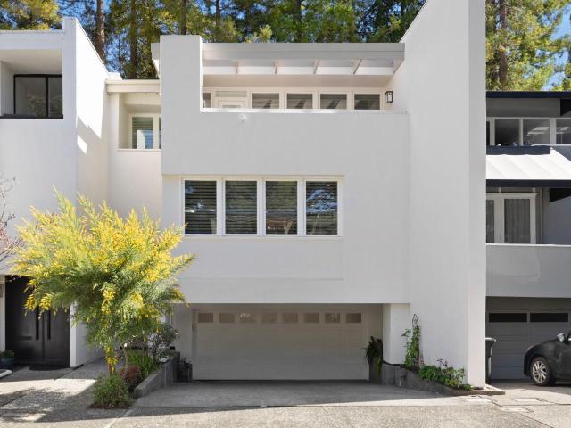 138 Stone Pine Ln, Menlo Park, CA 94025 | Compass