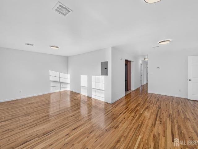 138 Pershing Avenue 2