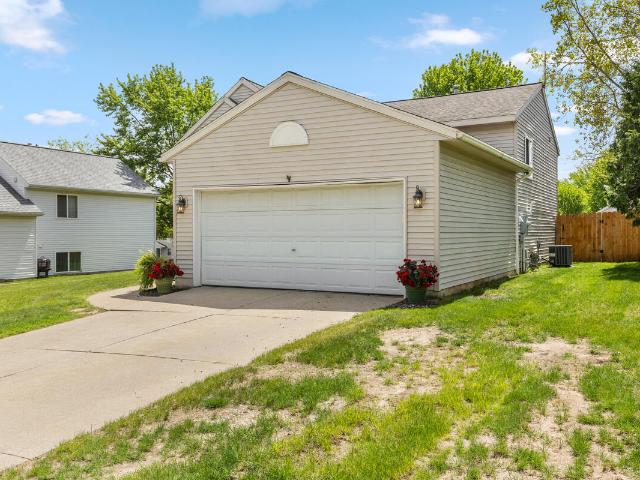 138 Rollingwood Drive