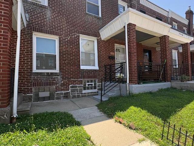 138 Rosemar Street