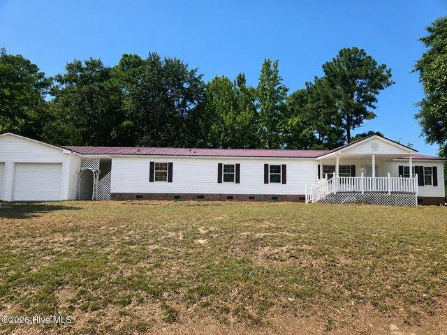 138 River Oaks Dr, Stella, NC 28582
