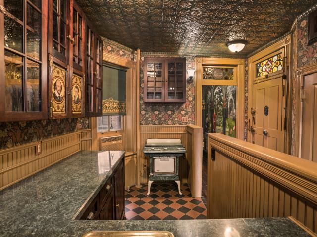 138 W 10TH Street 3RW