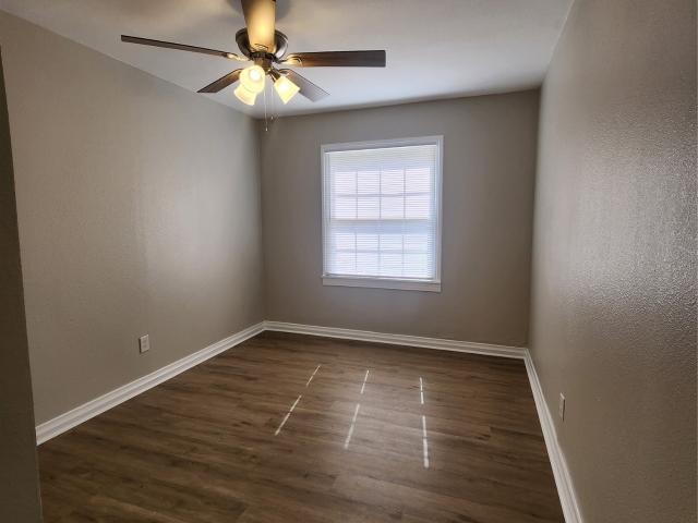 138 W Marion