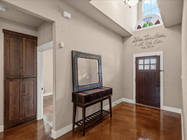 138 Wood Hollow Ct