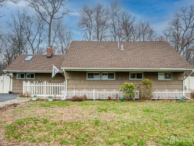 138 Woodland Road