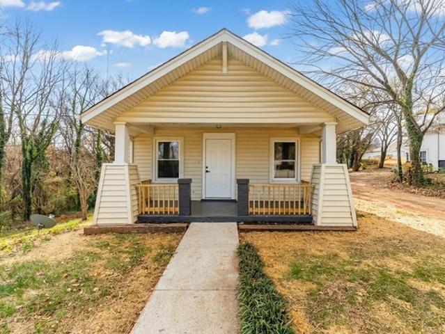 138 Woodys Ln, Madison Heights, VA 24572