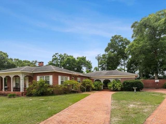 138 White Ave, Ozark, AL 36360