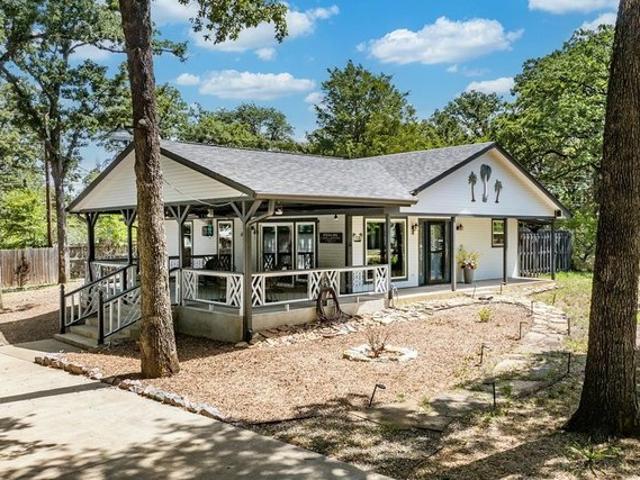 138 Wildgrove Dr, Gun Barrel City, TX 75156