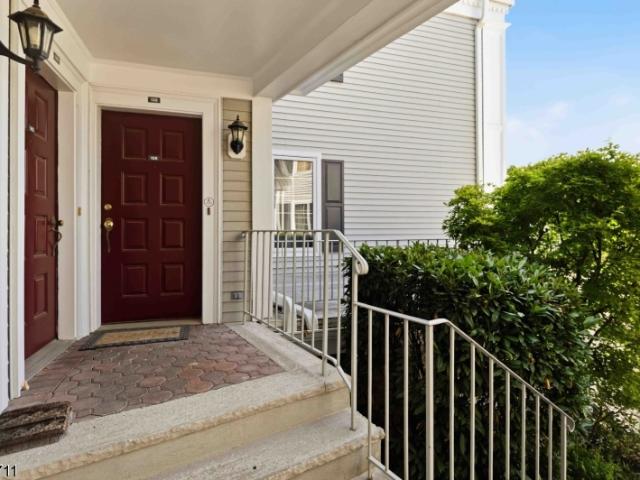 138 Terrace Dr