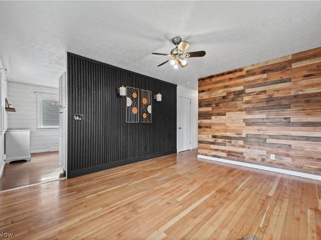 138 Thorlone Avenue
