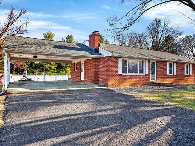 138 Tinkling Spring Rd, Fishersville, VA 22939 | MLS #673797 | Compass