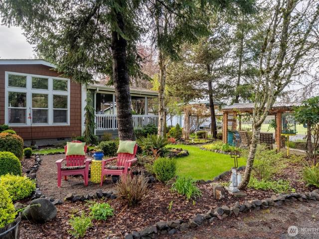 138 Twin Peaks Road
