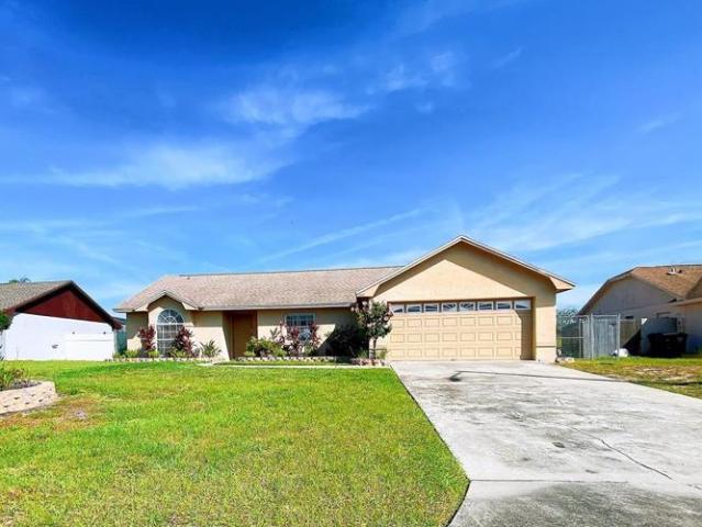 138 Valentino Ct, Davenport, FL 33837
