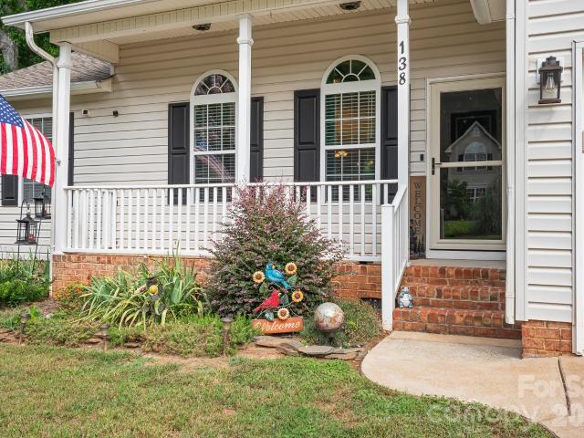 138 Valley Glen Drive