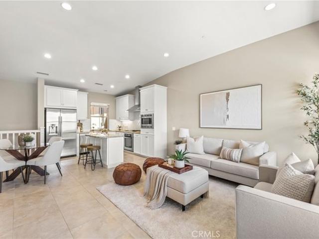138 Velvet Flower, Irvine, CA 92620