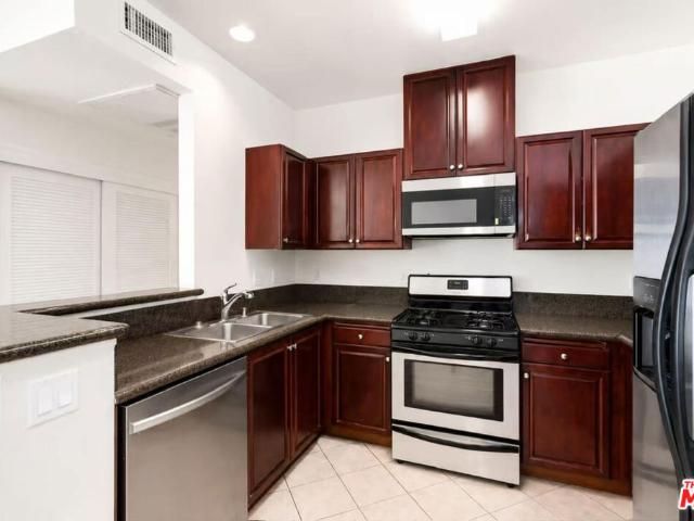 13941 Sherman Way 205