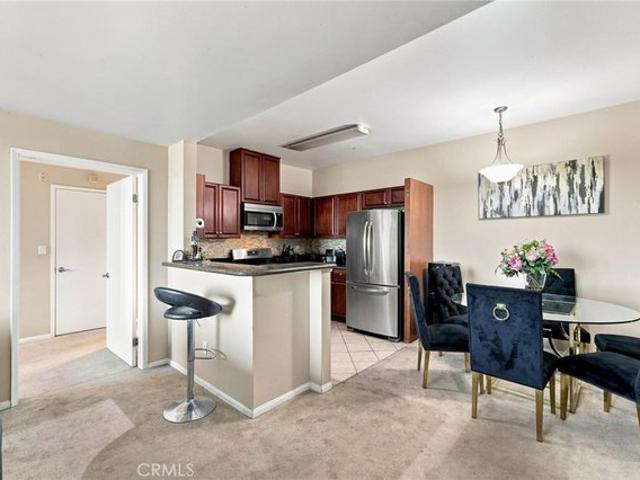 13941 Sherman Way Unit 407, Van Nuys, CA 91405