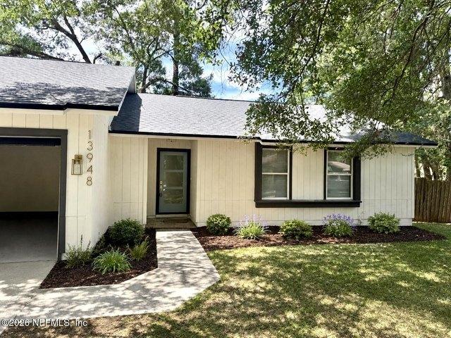 13948 Norway Pine Pl, Jacksonville, FL 32225