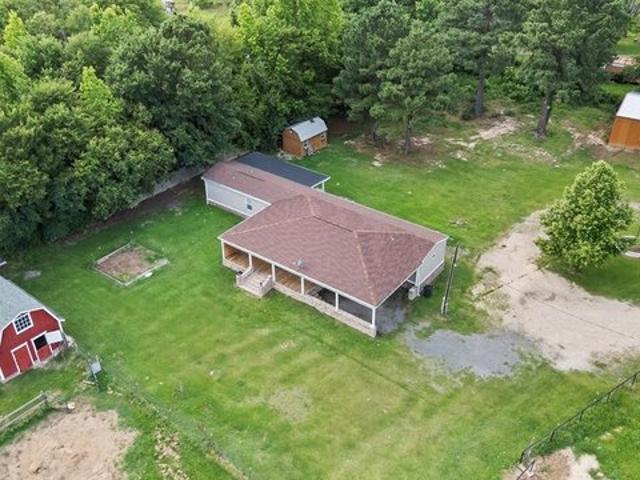 1394 County Road 1102, New Boston, TX 75570