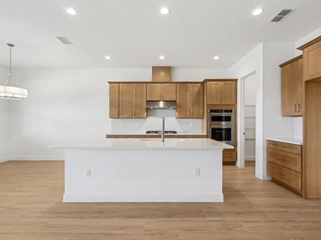 1394 Pinecliff Dr, Apopka, FL 32703