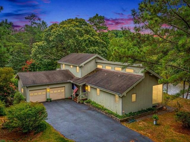 1394 Steamboat Ln, Heathsville, VA 22473