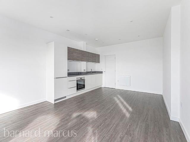 1394 1400 High Road, Whetstone, London N20, 1 bed flat to rent, £1,700 pcm | PrimeLocation