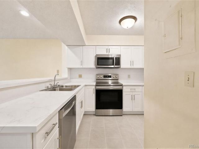 13950 E Oxford Place # A210