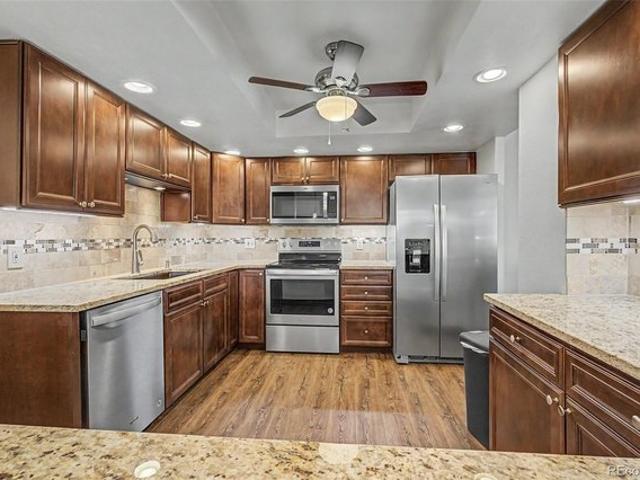 13952 E Marina Dr Apt 302, Aurora, CO 80014