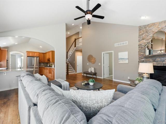 13952 E Whitaker Drive