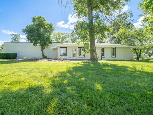 13952 Lochard Rd, Anna, OH 45302