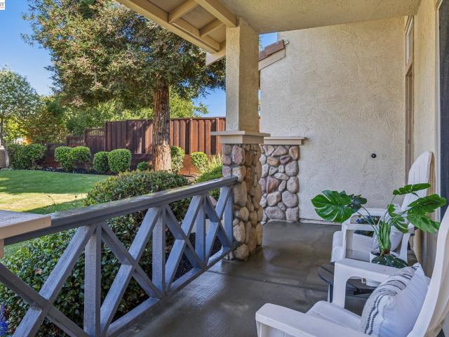 1395 Meadow Ct
