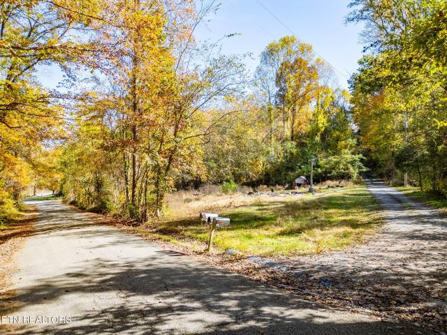 1395 Mountain View Rd