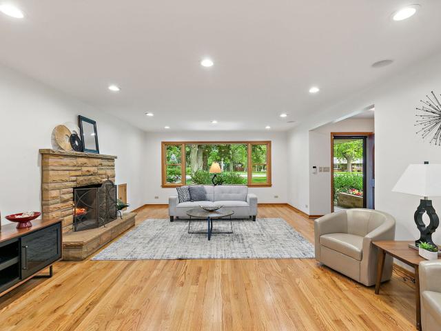 1395 Oakland Drive
