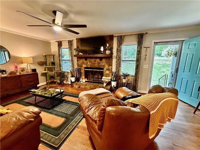 1395 Allatoona Court NW