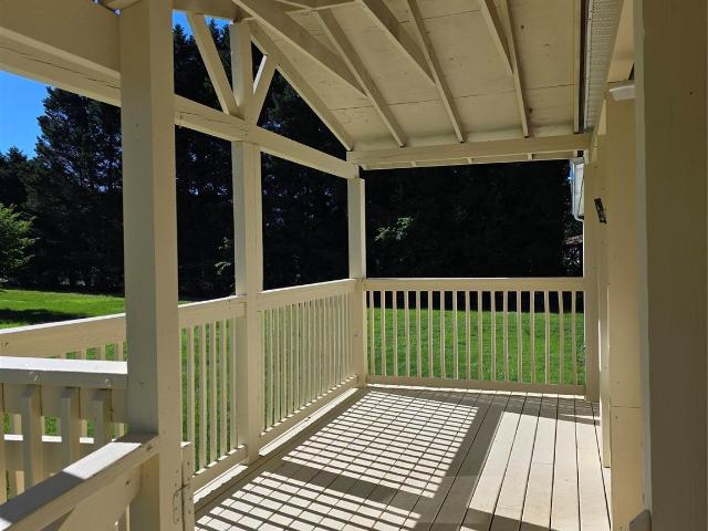1395 Cape Hickory Road
