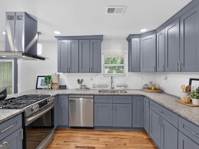 1395 Dennis Drive