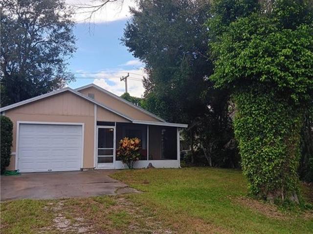 1395 26th Ave SW, Vero Beach, FL 32962