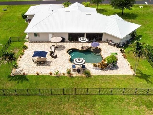 13961 Binghampton Dr, Fort Myers, FL 33905