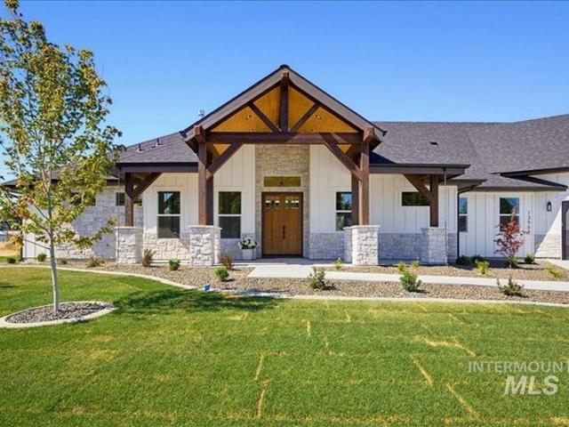 13968 Winding Willow Dr, Caldwell, ID 83607