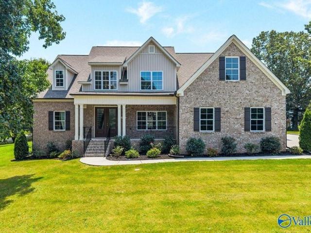 13968 Hatchie Ln, Athens, AL 35611