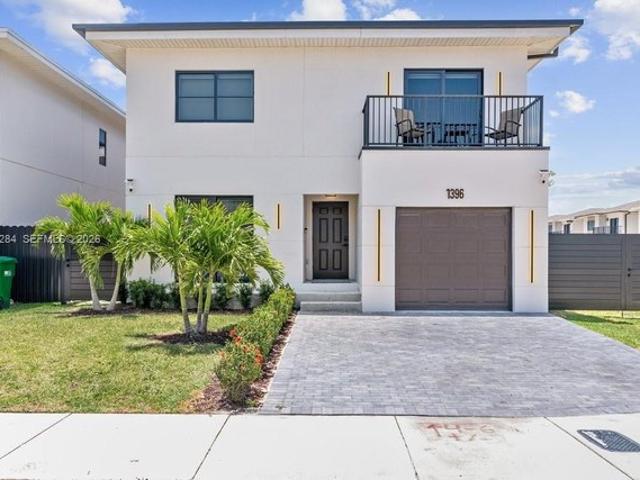 1396 NW 3rd St, Florida City, FL 33034