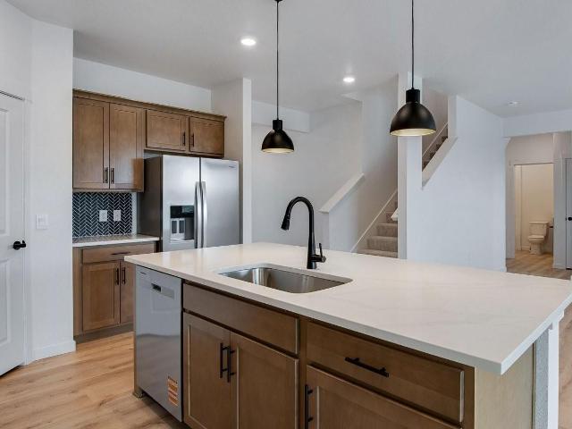 13973 Beebalm Trail